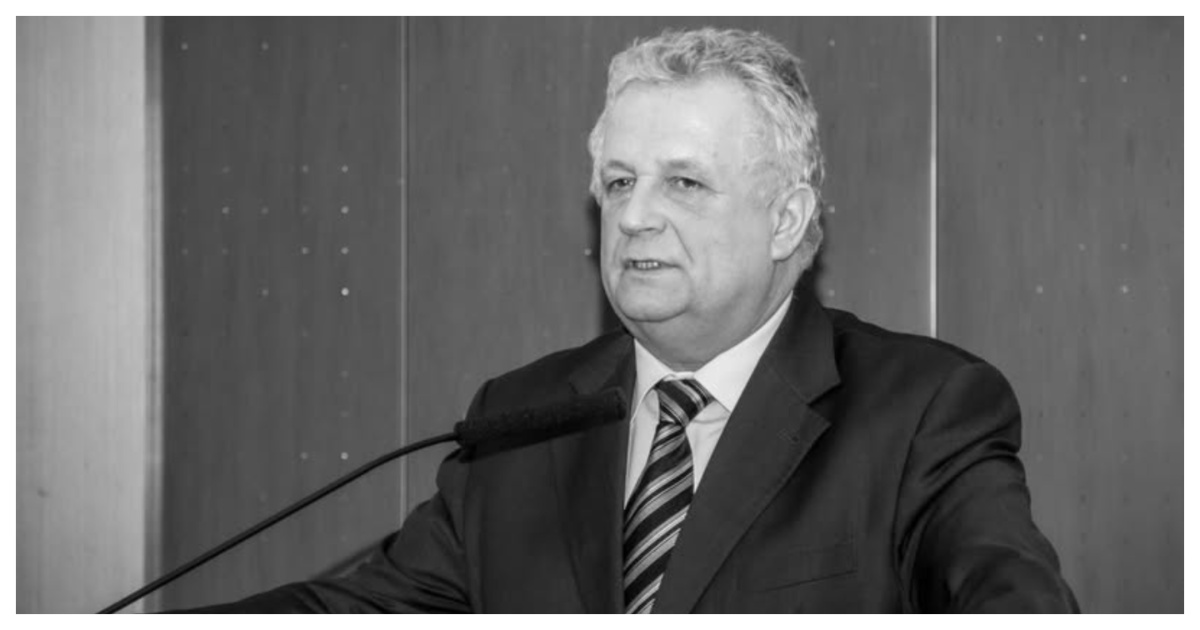 Vo veku 68 rokov zomrel významný slovenský vedec, narodil sa v Nových ...